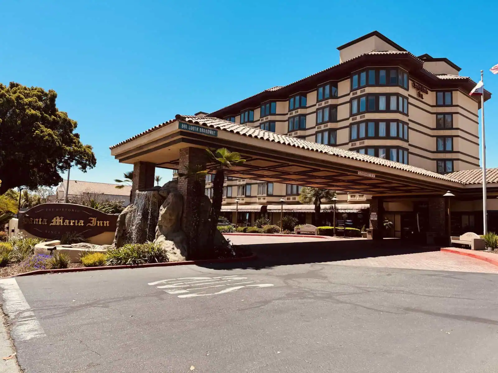 The Historic Santa Maria Inn